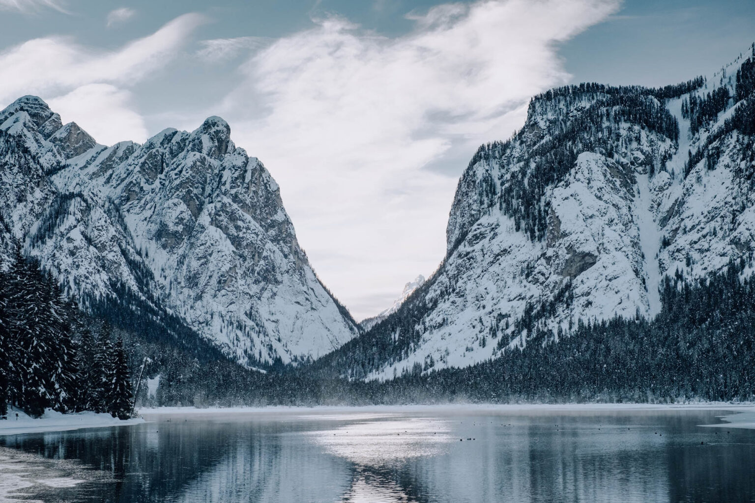 Veves Castle, a complete travel guide (with map and photos)